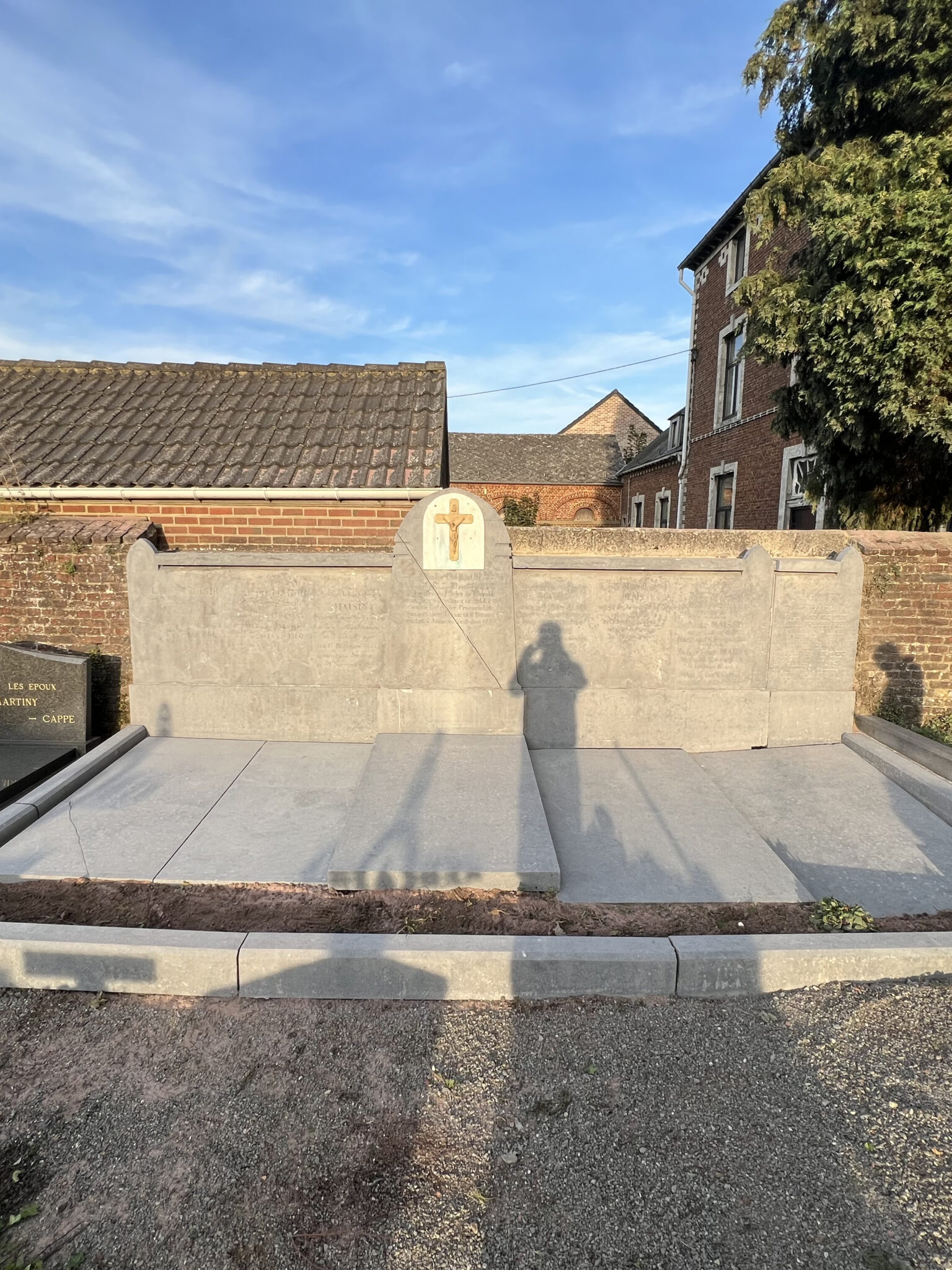 Monuments funéraires - Découvrez notre large choix - Funérailles Kimplaire